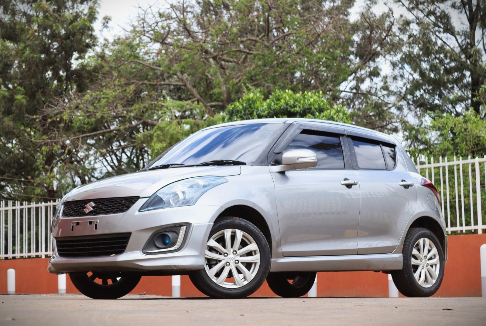 🚗 2016 Suzuki Swift – Compact, Stylish & Fuel Efficient! - AutoEmpire